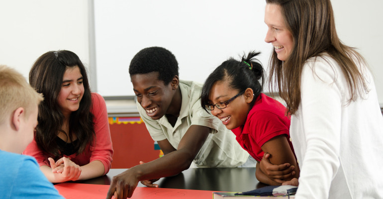 How to Incorporate Social-Emotional Learning in the Classroom - ETI